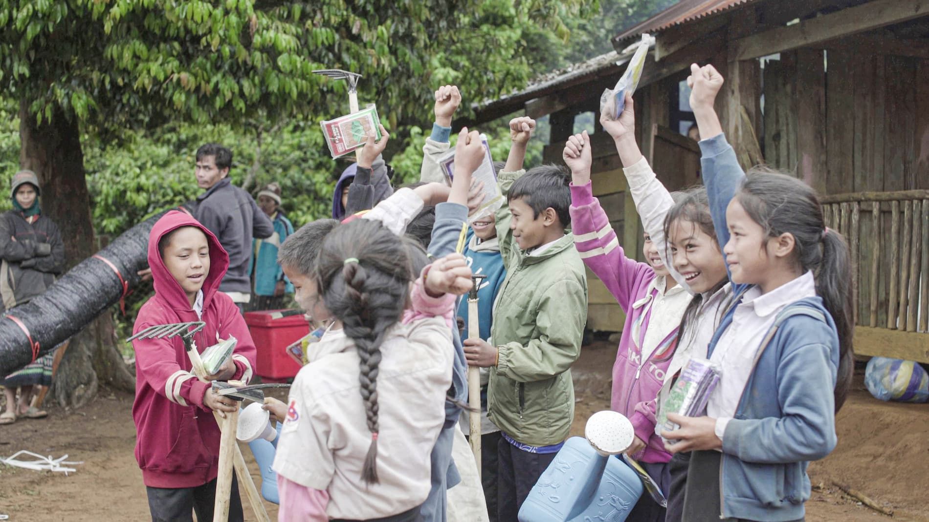 ການມີສ່ວນຮ່ວມຂອງຊຸມຊົນ - Monsoon Wind